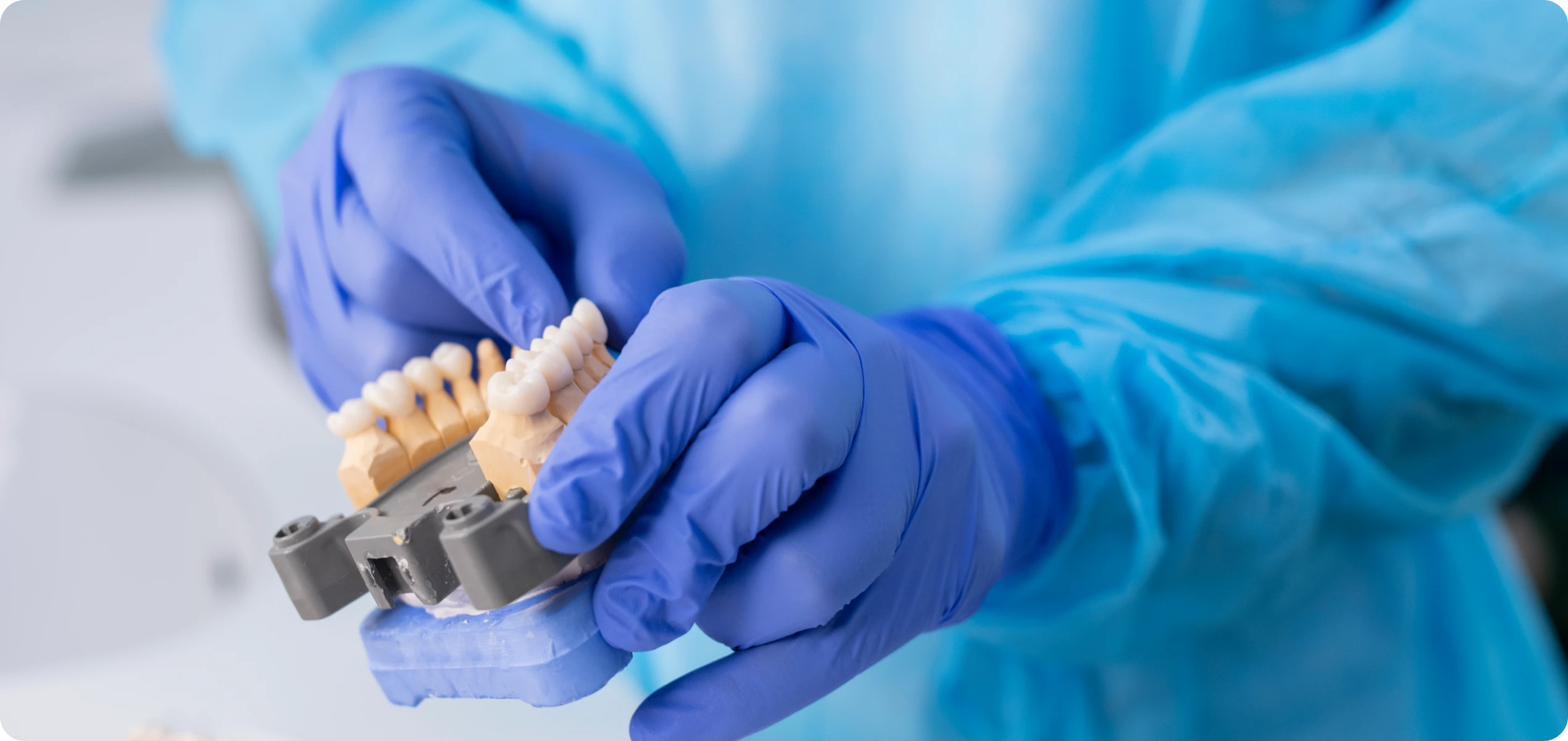 Prothèse complète | Cabinet dentaire de Ballancourt | Dr Feredj